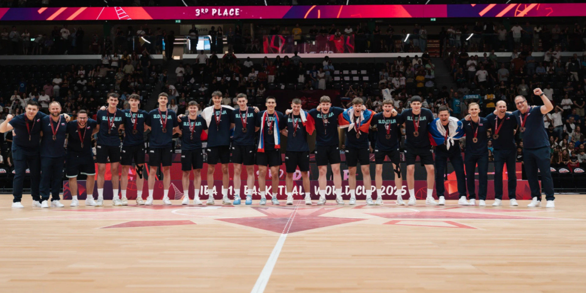 KZS - Slovenci do 19 let osvojili zgodovinsko tretje mesto na svetovnem ...